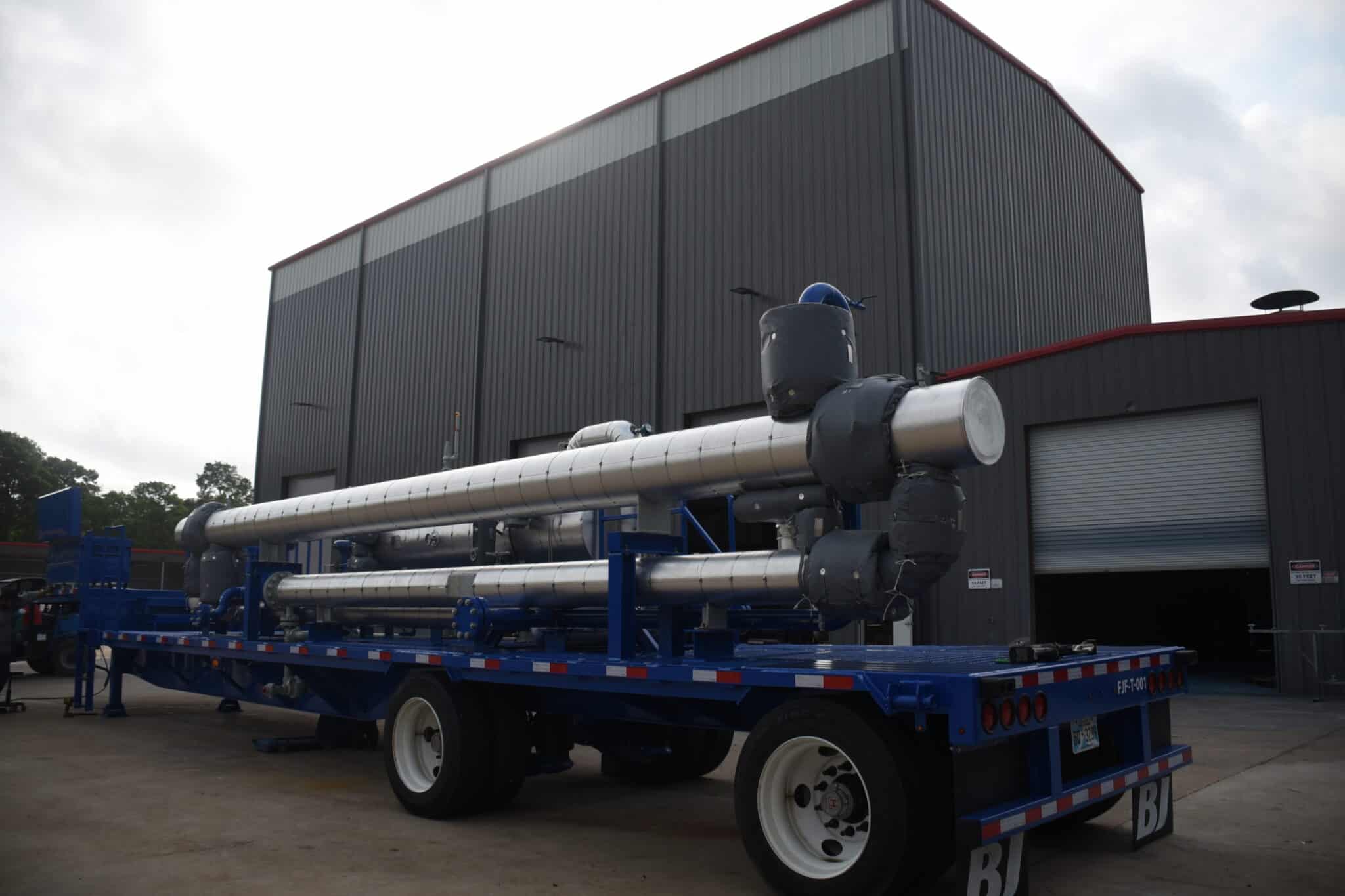 Innovative Solutions for Drilling and e-Fracking Gas Units